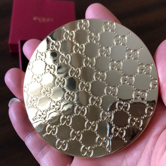 Gucci | Makeup | Gucci Gold Monogram Pocket Compact Folding Mirror ...